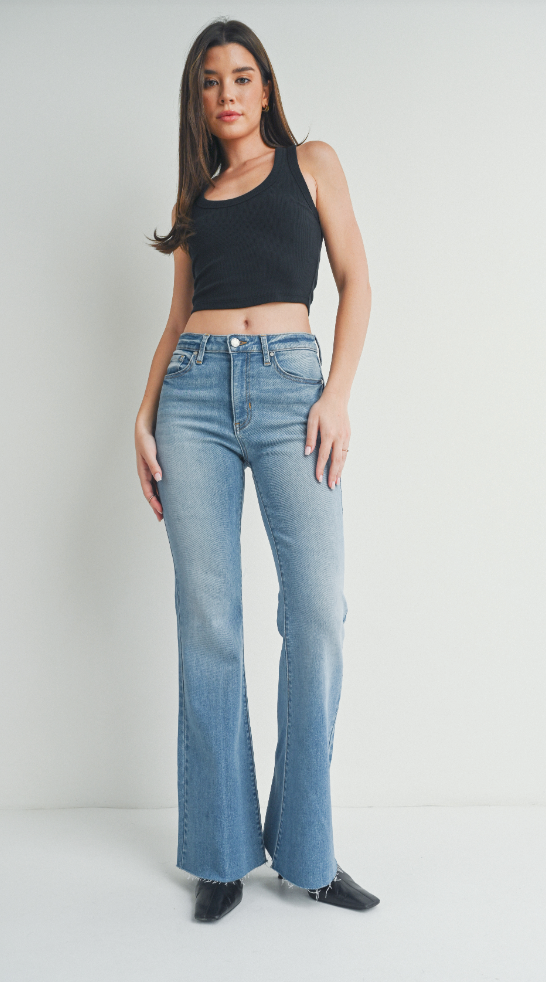 Mid Rise Bootcut Jean (med denim) – There She Goes